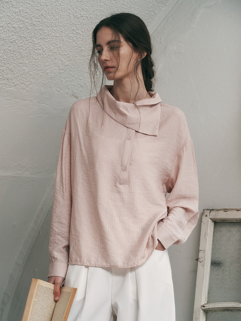 Proud Mary PM_Vertical lines blouse_2color| 굿 셀렉션, 굿 서비스 굿웨어몰